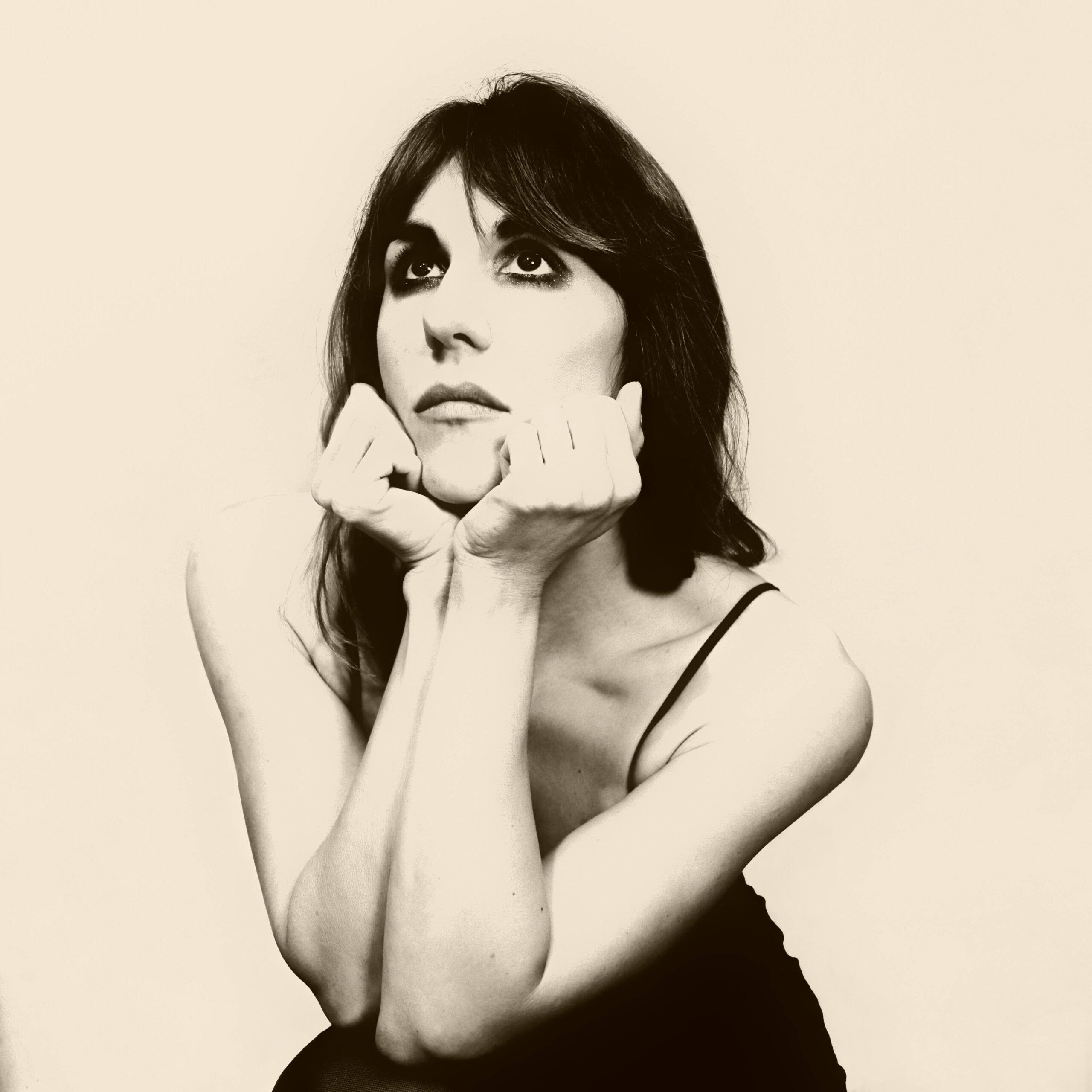 Neu Sierra: Paris - Undertoner