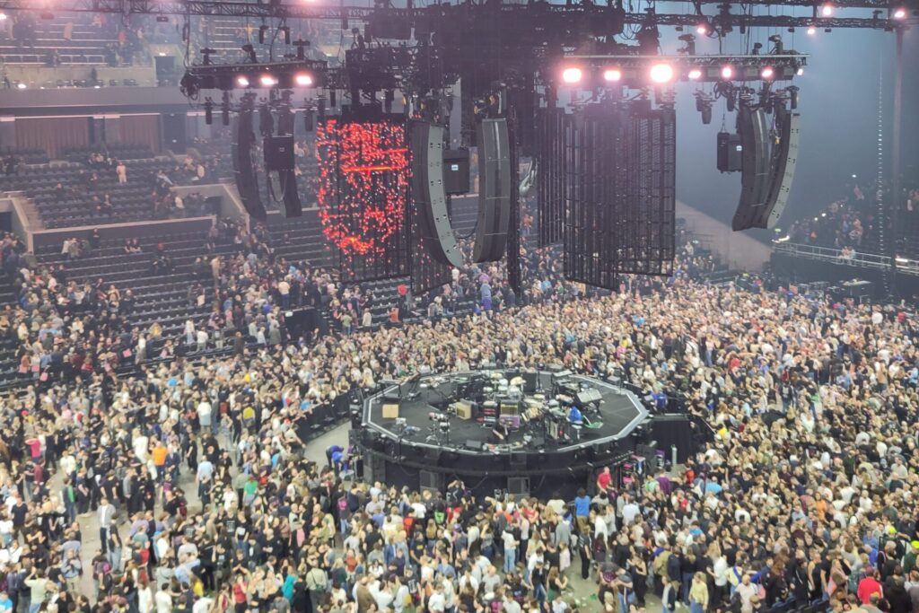 2025 – Nostalgi i algoritmens tidsalder - Undertoner